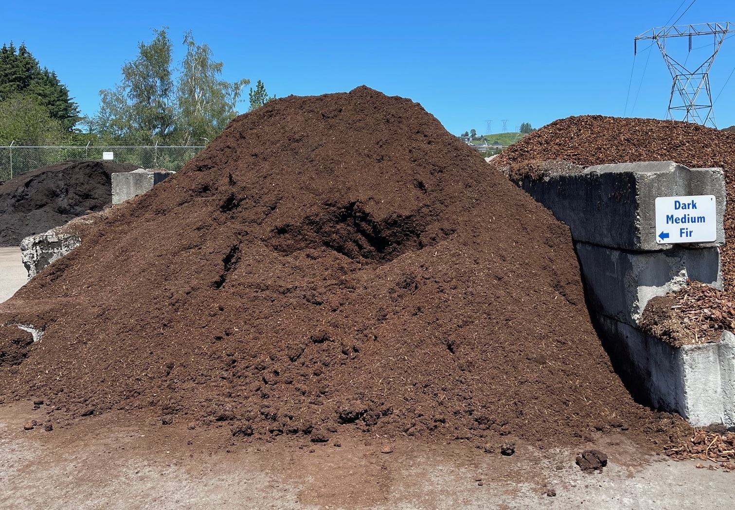 Dark Fir Bark Dust Delivery Vancouver, Washougal, Camas, WA